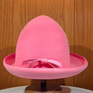 Saks Fifth Avenue | Accessories | Vintage Womens Luxury Hat Dinner ...
